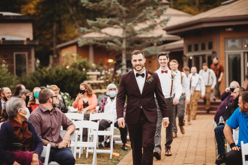 Madison and Tyler | Wedgewood Granite Rose - bluelocket.com