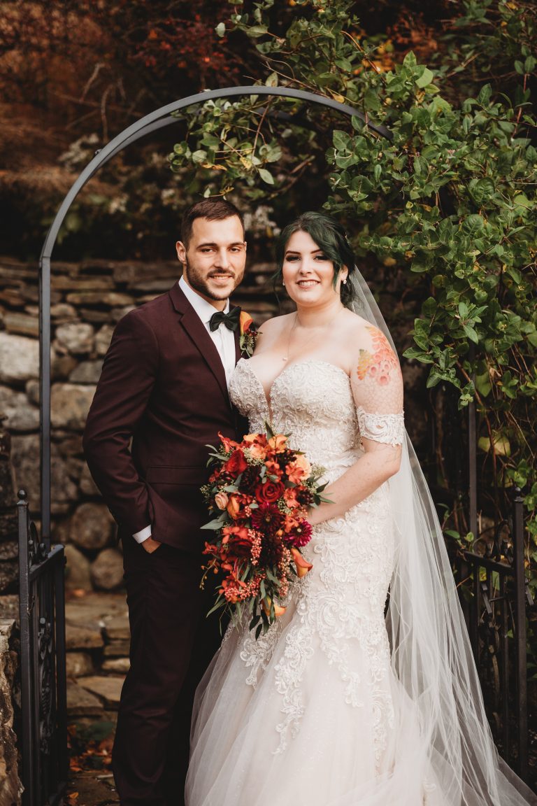 Madison and Tyler | 10.4.20 | Wedgewood Granite Rose | bluelocket.com